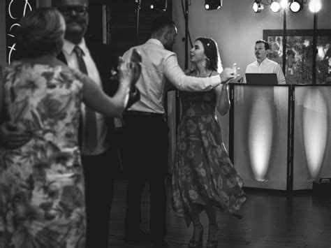 Dj Robert Gwarancja Udanej Zabawy