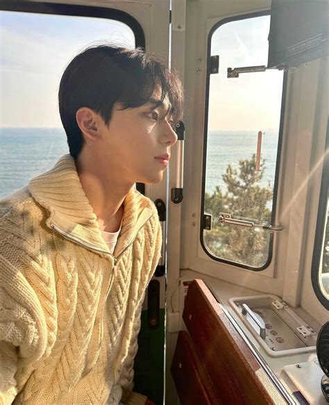 남자머리 맛집 제이나스타일 소프트컷에 다운펌 하셨어요 커트는 시스루 느낌으로 가볍게 해드리고 다운펌으로 모양 잡아드렸어요 앞머리펌 같이하면 손질하기