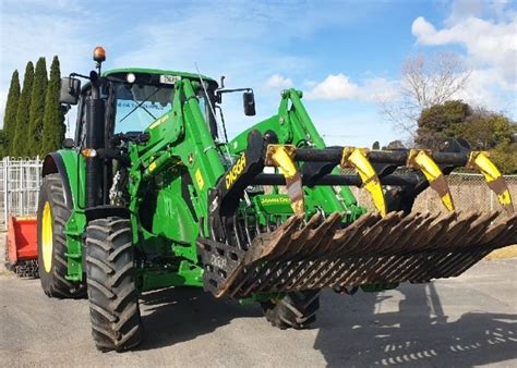 John Deere 6110m Cab Tractor With 623r Loader And Bucket