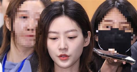 “사실 아닌 것 많아” 김새론 벌금형··· 부정적 여론 씻을까[스경x초점]