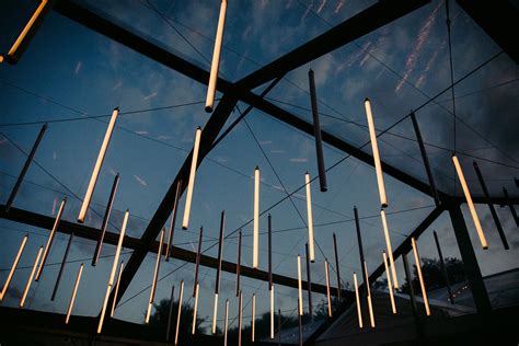 A Vibrant Chic Hamptons Backyard Wedding Jove Meyer