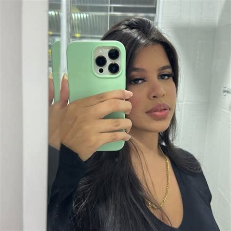 Yasmin Yasmin Ol1veira On Threads