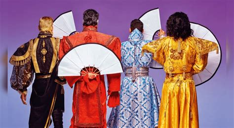 ¿qué Fue De Locomía La Mítica Banda De Los Abanicos