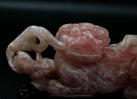 Proantic Pair Of Antique Chinese Carved Rose Quartz Imperial Guardian