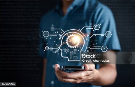 컴퓨터 스마트 인텔리전스 Ai에서 챗봇을 사용하는 사업가 Ai 인공 지능과의 채팅 Openai에 의해 개발 생성 미래 기술 온라인 시스템의 로봇 Brand Name