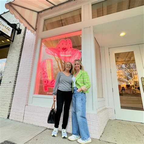 Jennifer Jacobson Jenniferjacobsonofficial • Instagram Photos And Videos