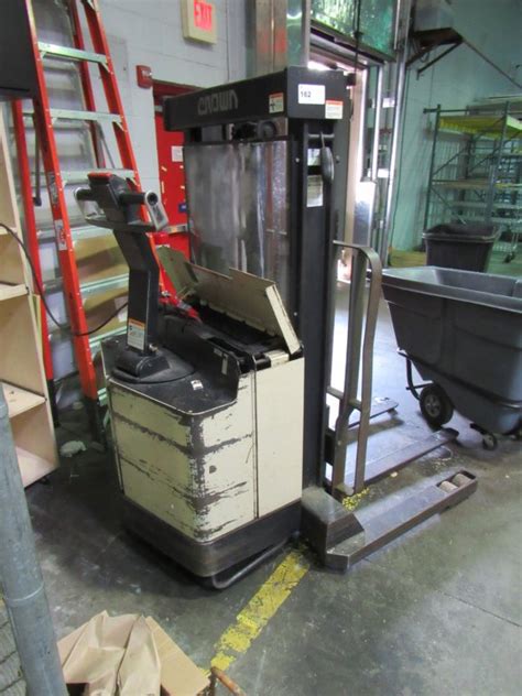 Lot 162 Crown Walk Behind Forklift With Charger Vision Equipment