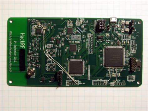 HackRF Open Source SDR Dangerous Prototypes