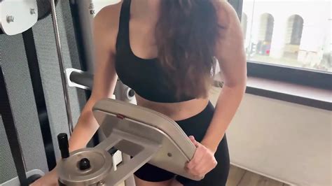 Gym Beginner Takes Private Lessons Long Hair Porn Feat Thebublin By