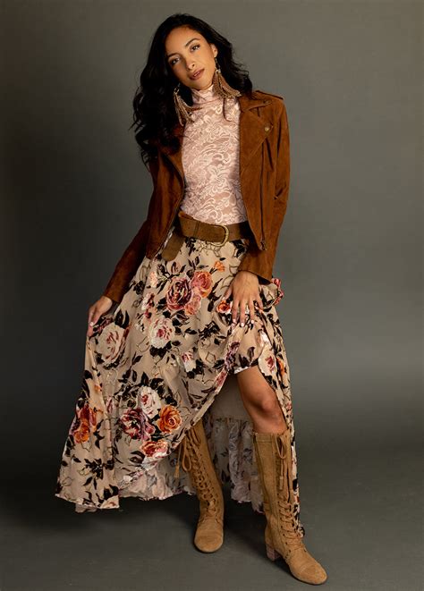 Iris Top In Blush Joyfolie