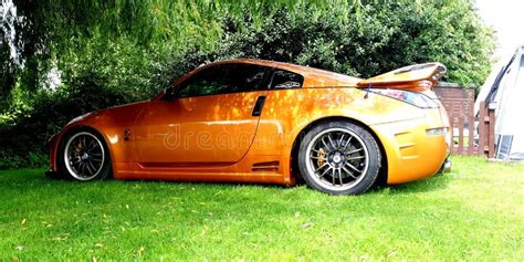 Nissan 350z Editorial Image Image Of 350z Drift Orange 196986375