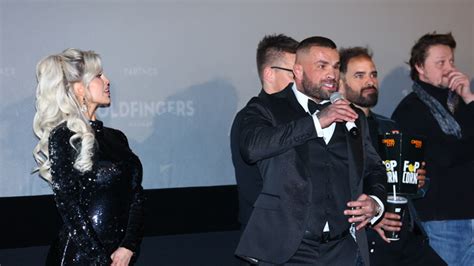 Galerie Lela Ceterov Zaz Ila Na Premi E Karlosova Dokumentu Up Mn Slova O Nejv T Zrad