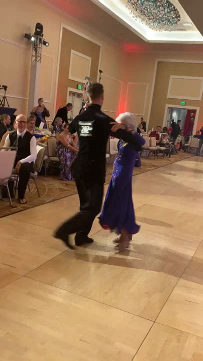 85 Years Young 💃🏼 Dolly Scrolller