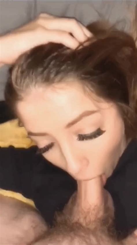 Deep Throat Fucking This 18 Year Old Teen