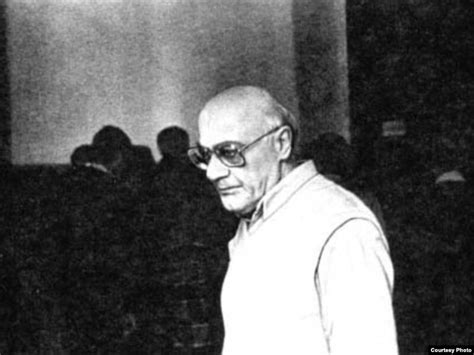 მერაბი და აზროვნებაში ლივლივი