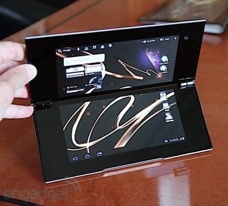 Планшет Sony Tablet P оснащён двумя дисплеями и складывается пополам