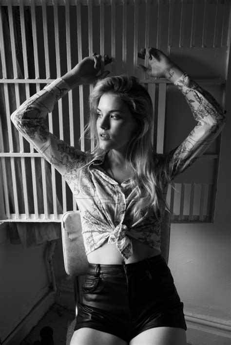 Ashley Smith The Coveteur Coveteur