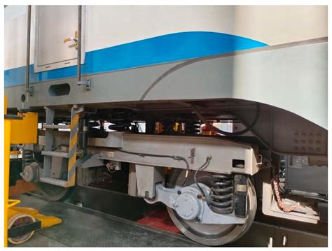 Suspension Parameter Estimation Method For Heavy Duty Freight Trains