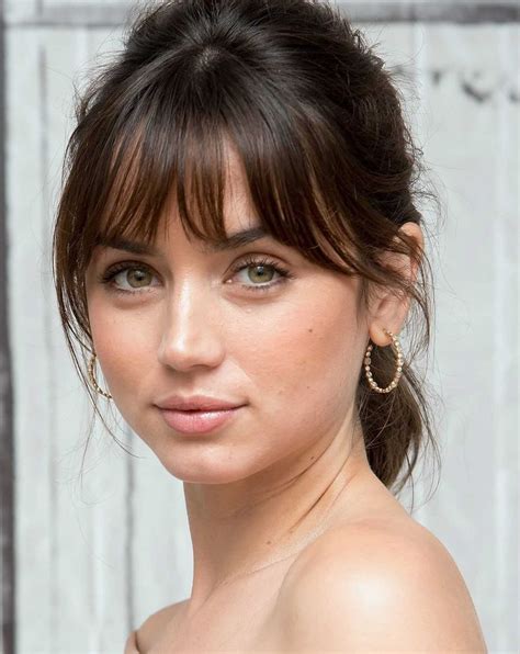Women Short Haircut With Bangs French Bangs Long Hair Oval Face