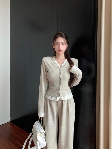 Set 페이크 두조각 브이넥 긴팔 슬리밍 니트 가디건 캐주얼 와이드 바지 투피스세트