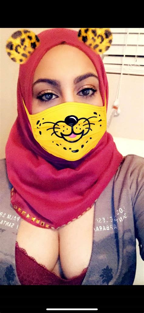 Pretty Eyes Scrolller