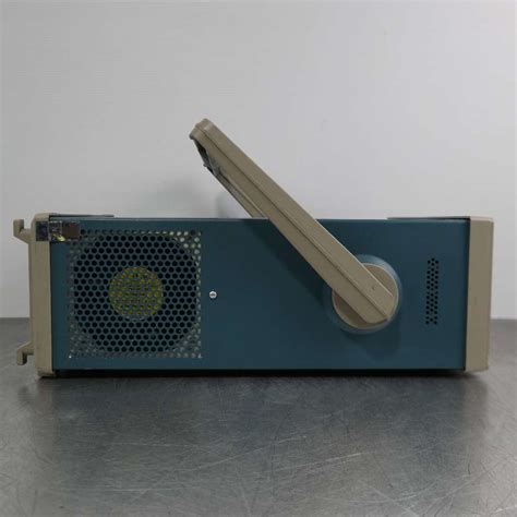 Tektronix Awg2041 Arbitrary Waveform Generator Ebay