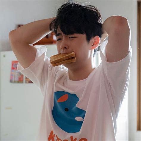 Pin De Azahara García De Vés Em Ble Kpop Asiáticos Aleatória