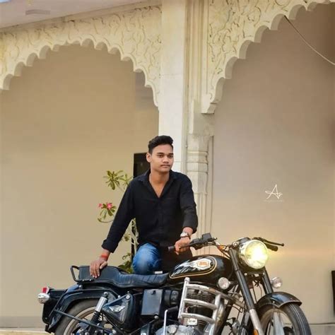 Sagar Singh Thakur Sagaroffical0076 • Threads Say More