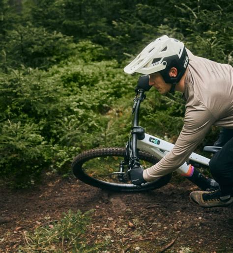 E Mtbs Mit Dem Plus An Power Für Das Plus An Spaß