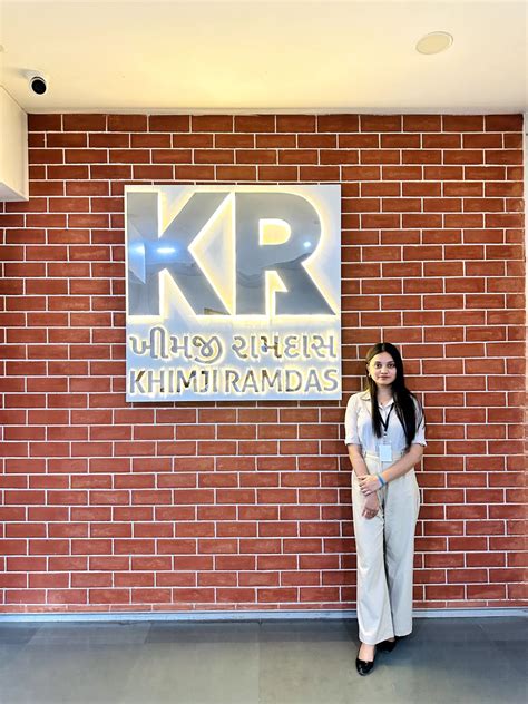 deepali singh chauhan on linkedin salesintern khimjiramdas