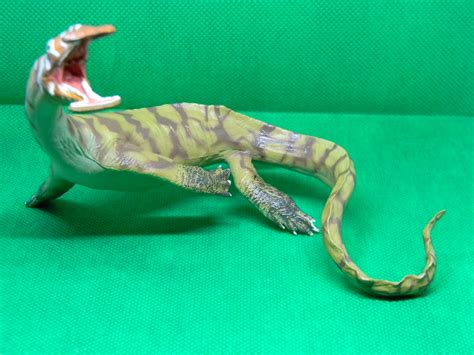 Models Atopodentatus Jurassic James