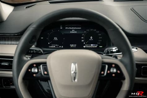 Review 2022 Lincoln Aviator Grand Touring Awd Plug In Hybrid Mgreviews