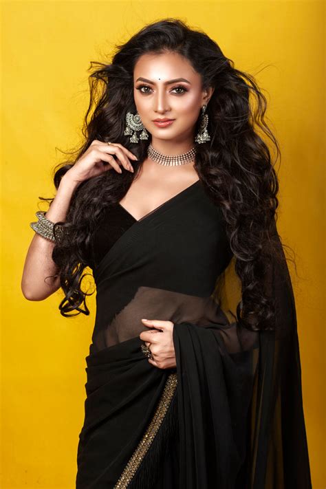 Expert In Photography Retouching Branding And