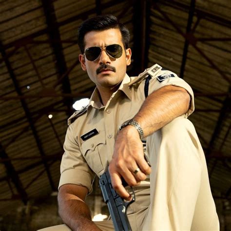 From Ajay Devgn To Karan Tacker Men In Uniform That Make Khakee Look Sexy