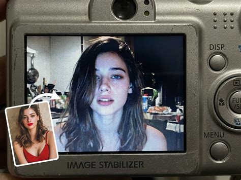Ai Vintage Digitalkamera Gjenskap Et Vintage Digitalkamera Utseende Pollo Ai