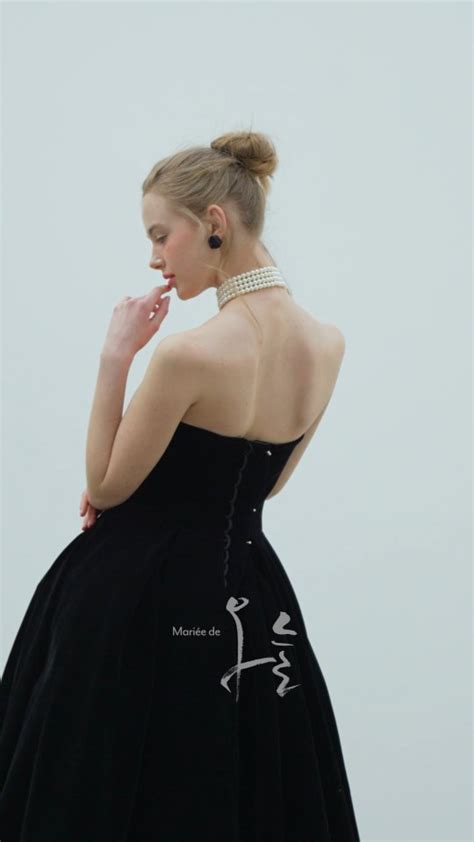 마리에드오늘 웨딩드레스 2025 Ss 𝑵𝑬𝑾 𝑪𝑶𝑳𝑳𝑬𝑪𝑻𝑰𝑶𝑵 𝐃𝐫𝐞𝐬𝐬 마리에드오늘 Mariee De Oneul