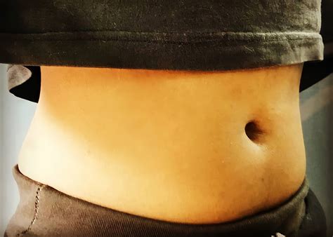 Guys Bellybutton 522 By Malebellybuttonz On Deviantart