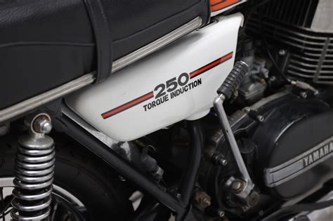 Lot 40 1974 Yamaha Rd250