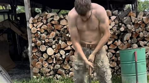 Mitchell Nearly Lops Off Foot In Chaotic Return To Training