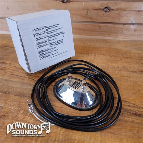 Fender Footswitch Vintage 2 Button Rca Reverb Tremolo Reverb