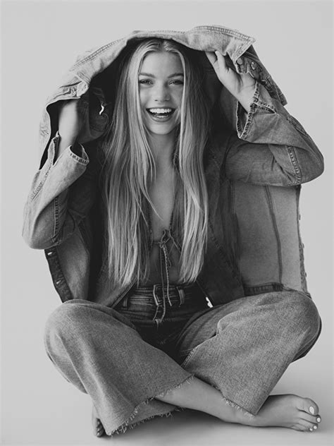 Kenzie K Women Select Miami Select Model Management