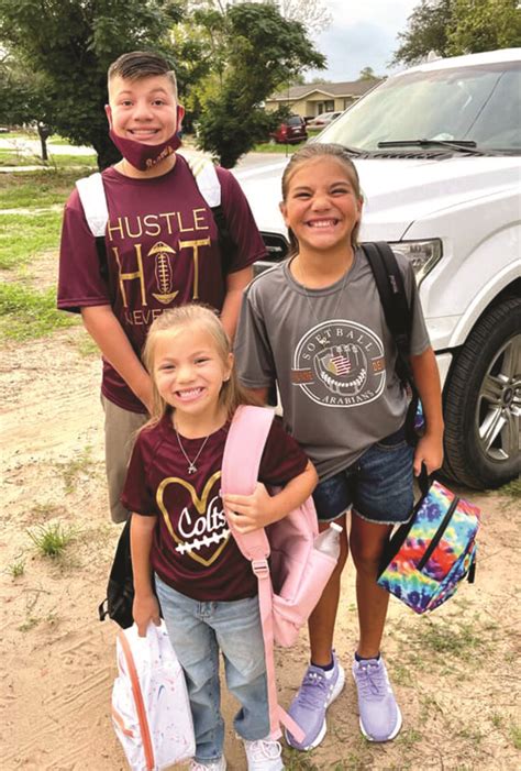 Devine Isd Heads Back To School The Devine News