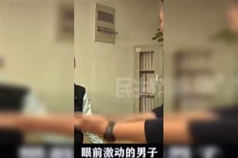 车停路边被保安划车，物业称是个人行为，业主：为了卖车位