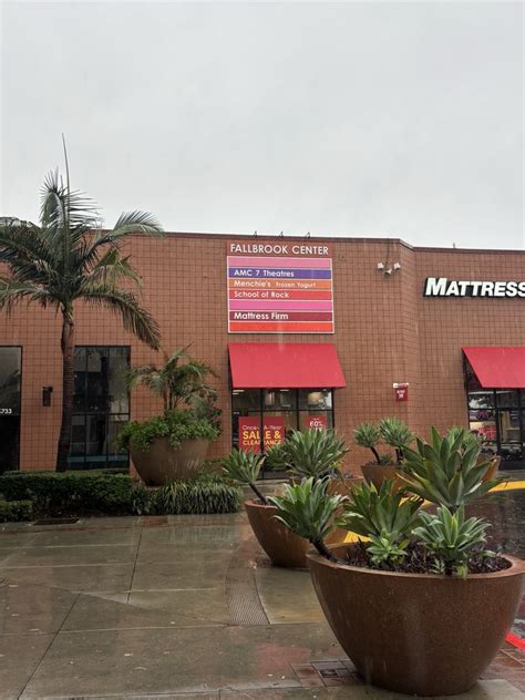 Fallbrook Center Updated December 2025 22950 Vanowen St Los