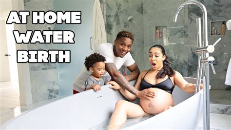 Waterbirth Mommy Belly