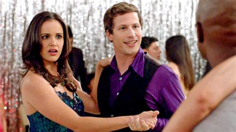 Brooklyn Nine Nines Amy Santiago Was Built Around Melissa Fumeros Anxiety