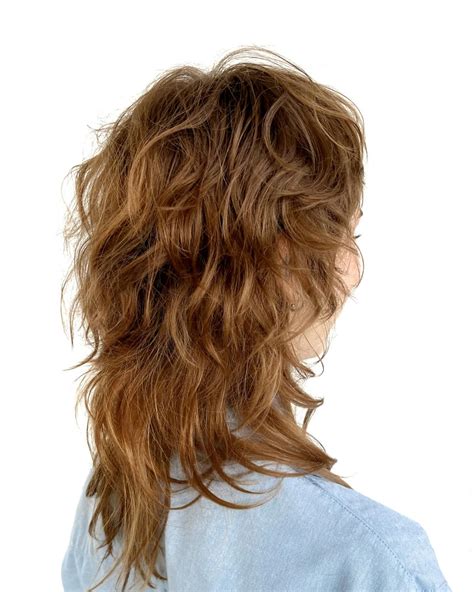 25 Shag Hairstyles For Wavy Hair That Are Effortlessly Chic Hairydiary