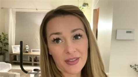 Jamie Otis Is Pregnant Mafs Alum Cries Happy Tears After Difficult Journey