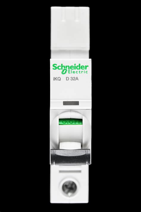 Schneider 32 Amp Curve D 10ka Mcb Circuit Breaker Ikq A9f58132 Used
