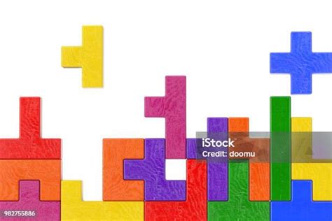 논리적 사고 개념입니다 다른 다채로운 모양 나무 블록입니다 3 차원 렌더링 블록쌓기 게임에 대한 스톡 사진 및 기타 이미지 블록쌓기 게임 일러스트레이션 배경 주제